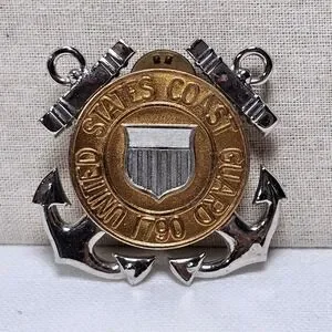 Other | Us Coast Guard 179 Insignia Pin Crossed Anchors Shield Vtg ...